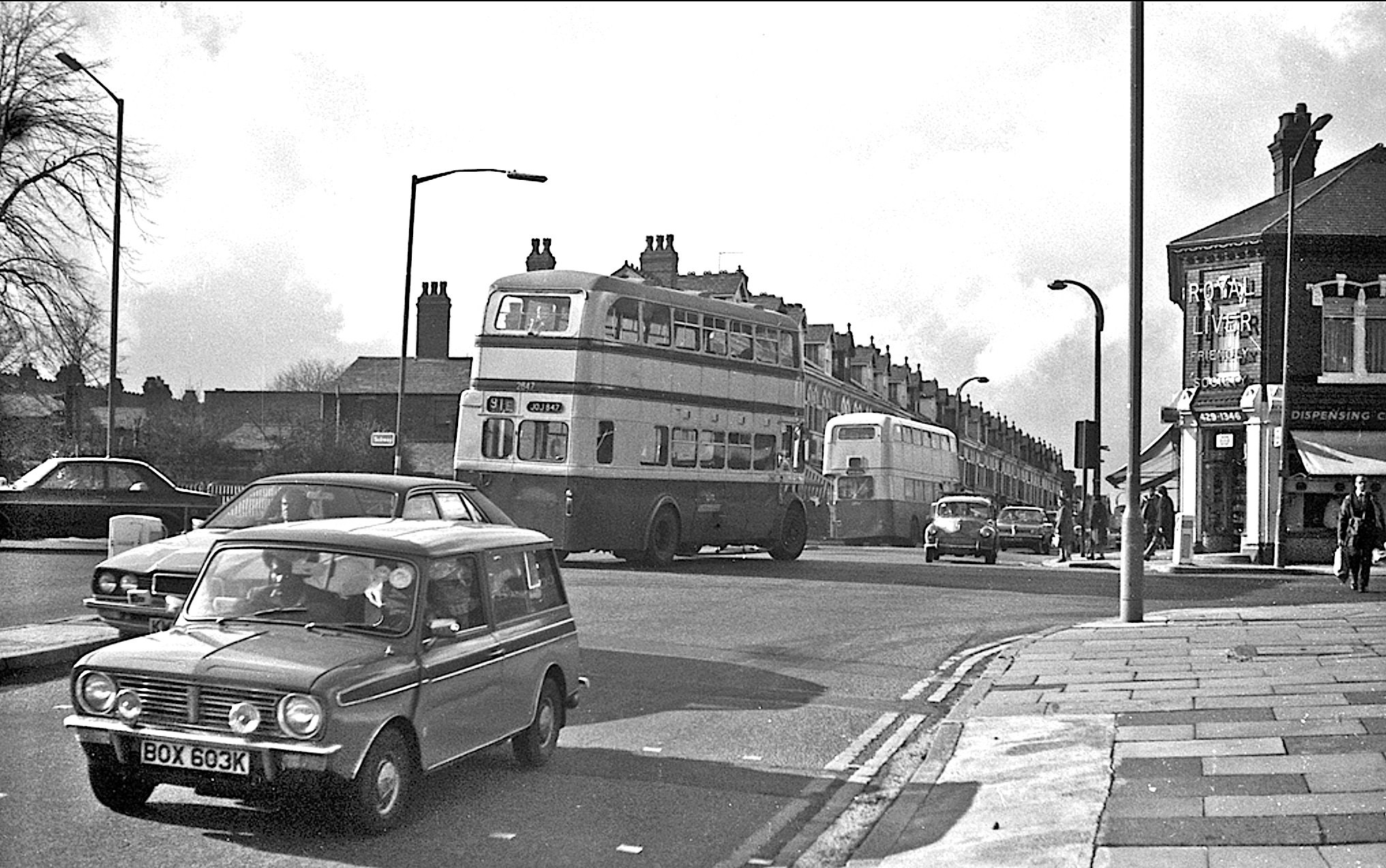 THEN & NOW on the Outer Circle – stage 33 | Outer Circle Bus ...