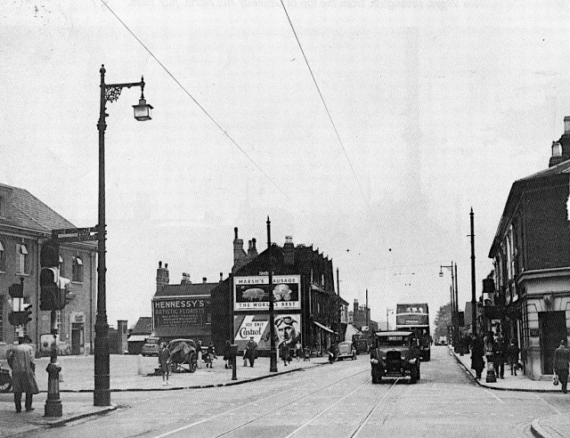 THEN & NOW on the Outer Circle – stage 27 | Outer Circle Bus ...